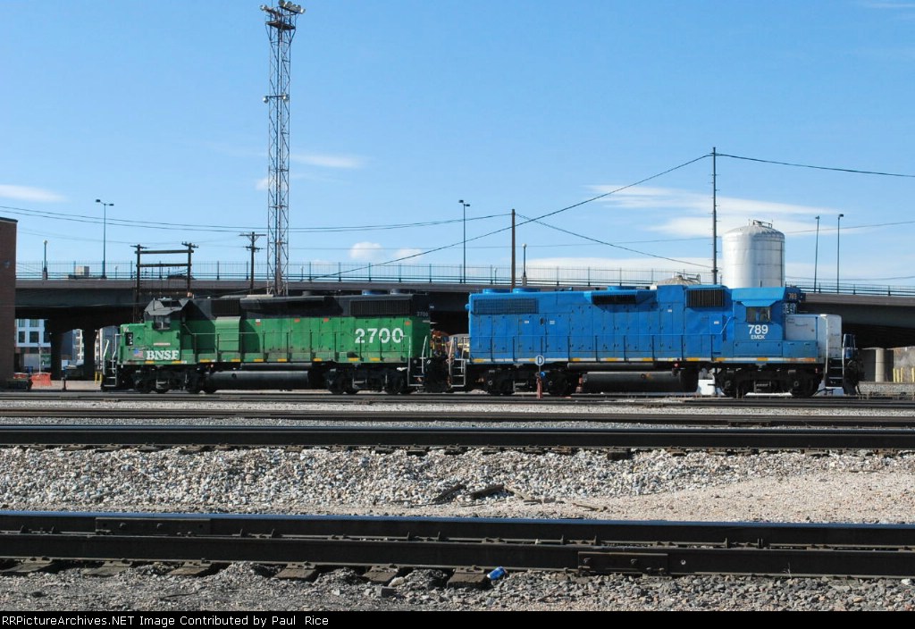 BNSF 2700 & EMDX 789 On Standby
